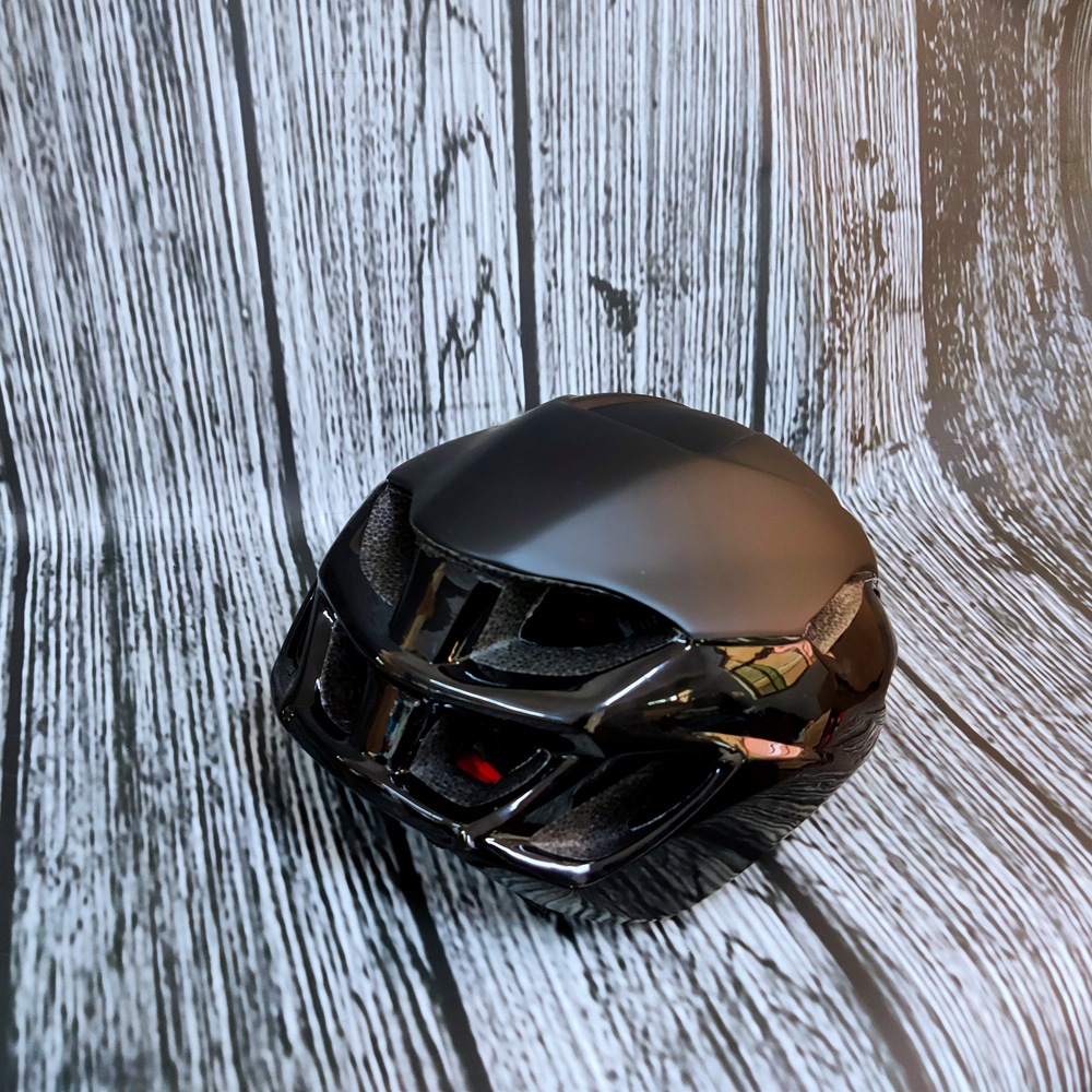 Pneumatic AIR excellent riding helmet